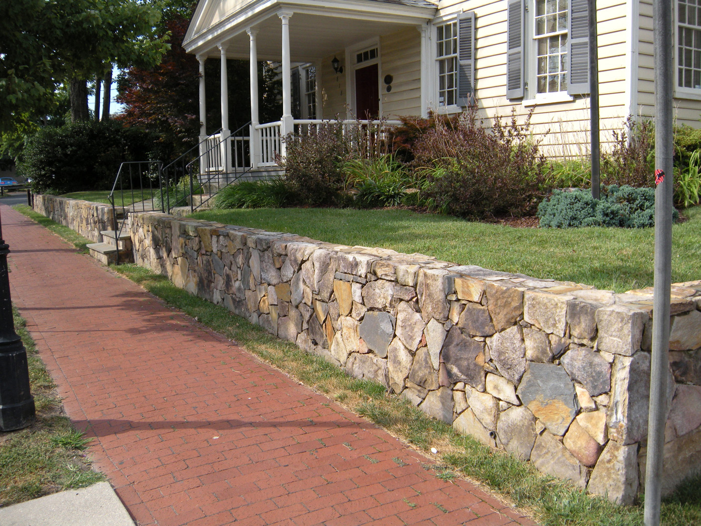 Seneca Stone | Gallery